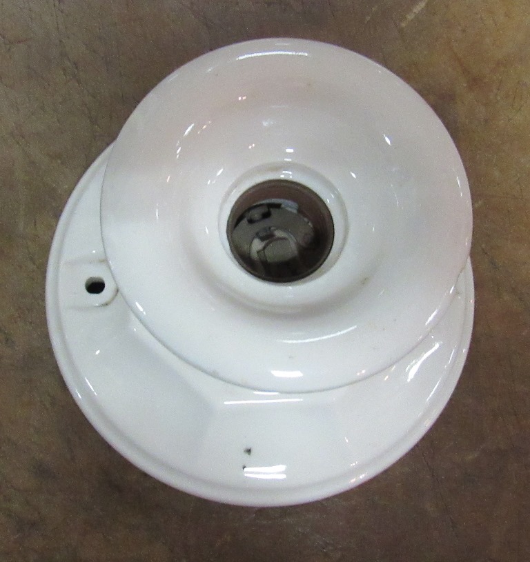 Nor'East Architectural Salvage of South Hampton, NH. Antique Building ...