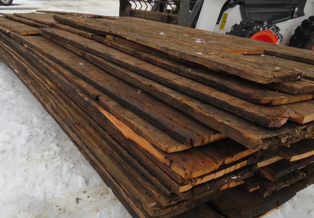 Nor'East Architectural Salvage of South Hampton, NH. Antique Building ...