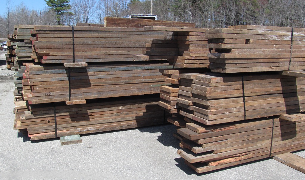 Nor'East Architectural Salvage of South Hampton, NH. Antique Building ...